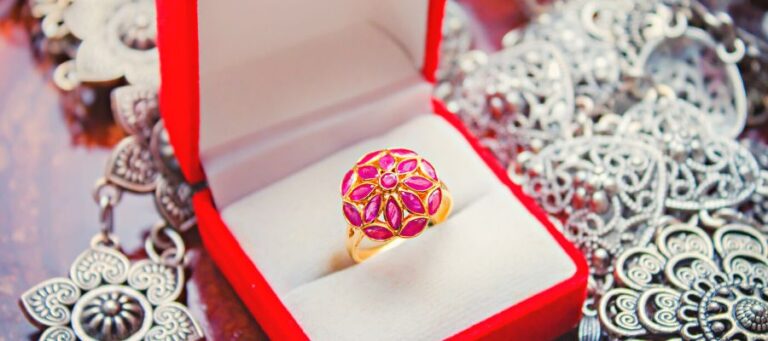 Are Sapphire Engagement Rings Tacky? What You Should Know – Gems Of Royalty